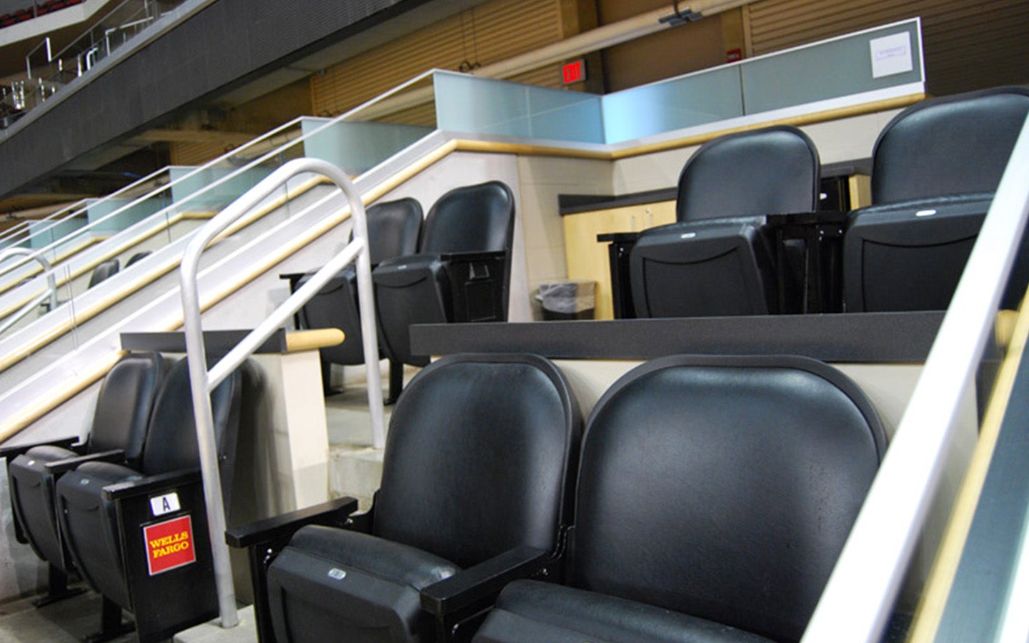 Loge Boxes | Iowa Events Center